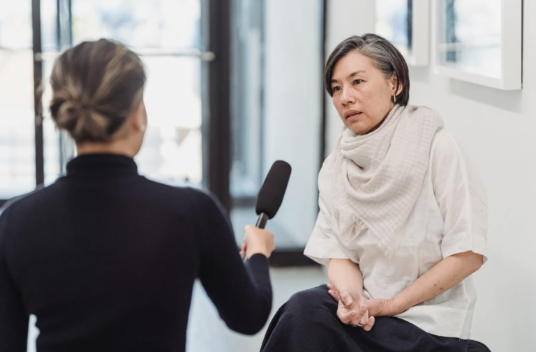 初心者広報も安心！メディア取材対応実践ガイド | SDGs PR Lodge マガジン